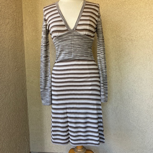 stacia | Dresses | Elegant V Shape Long Sleeves Bodycon Midi Dress ...